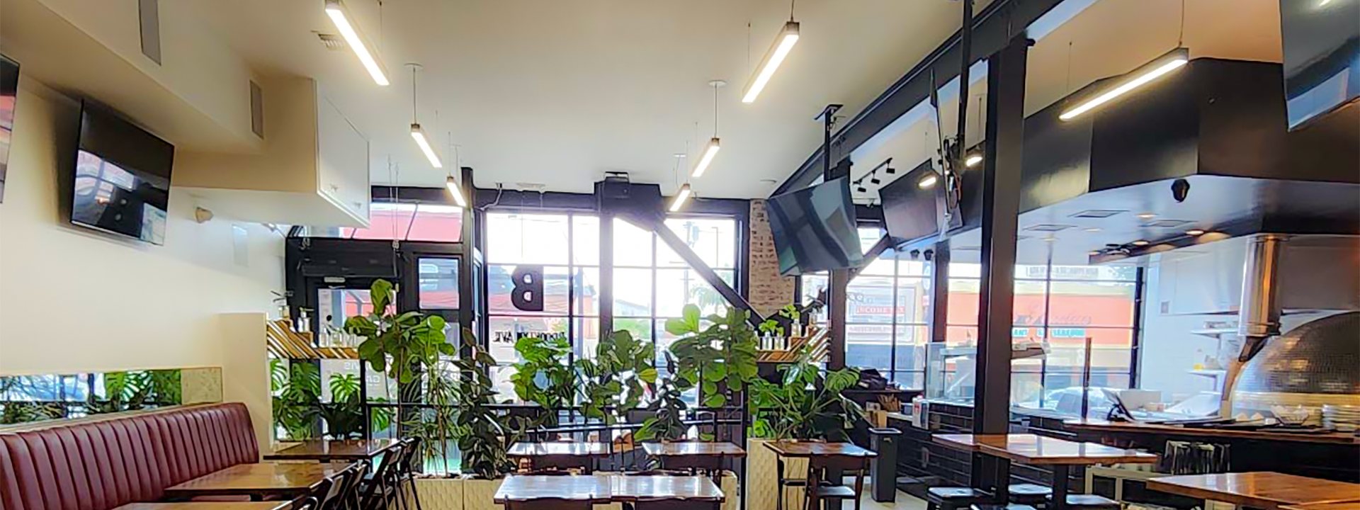 Universal Bank | Home